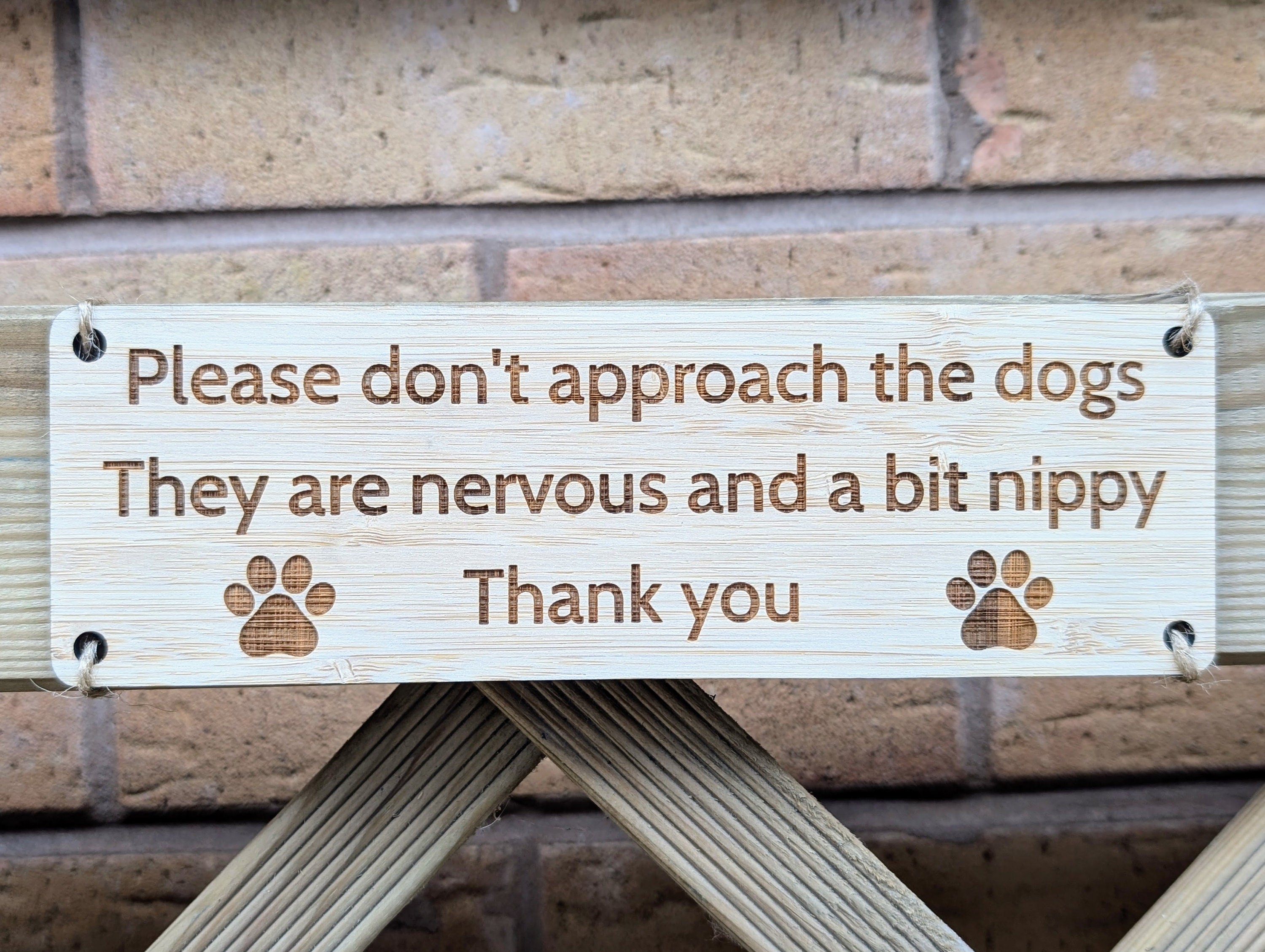 Bamboo Outdoor Gate Sign - "Please Don't Approach the Dogs" with Cute ...
