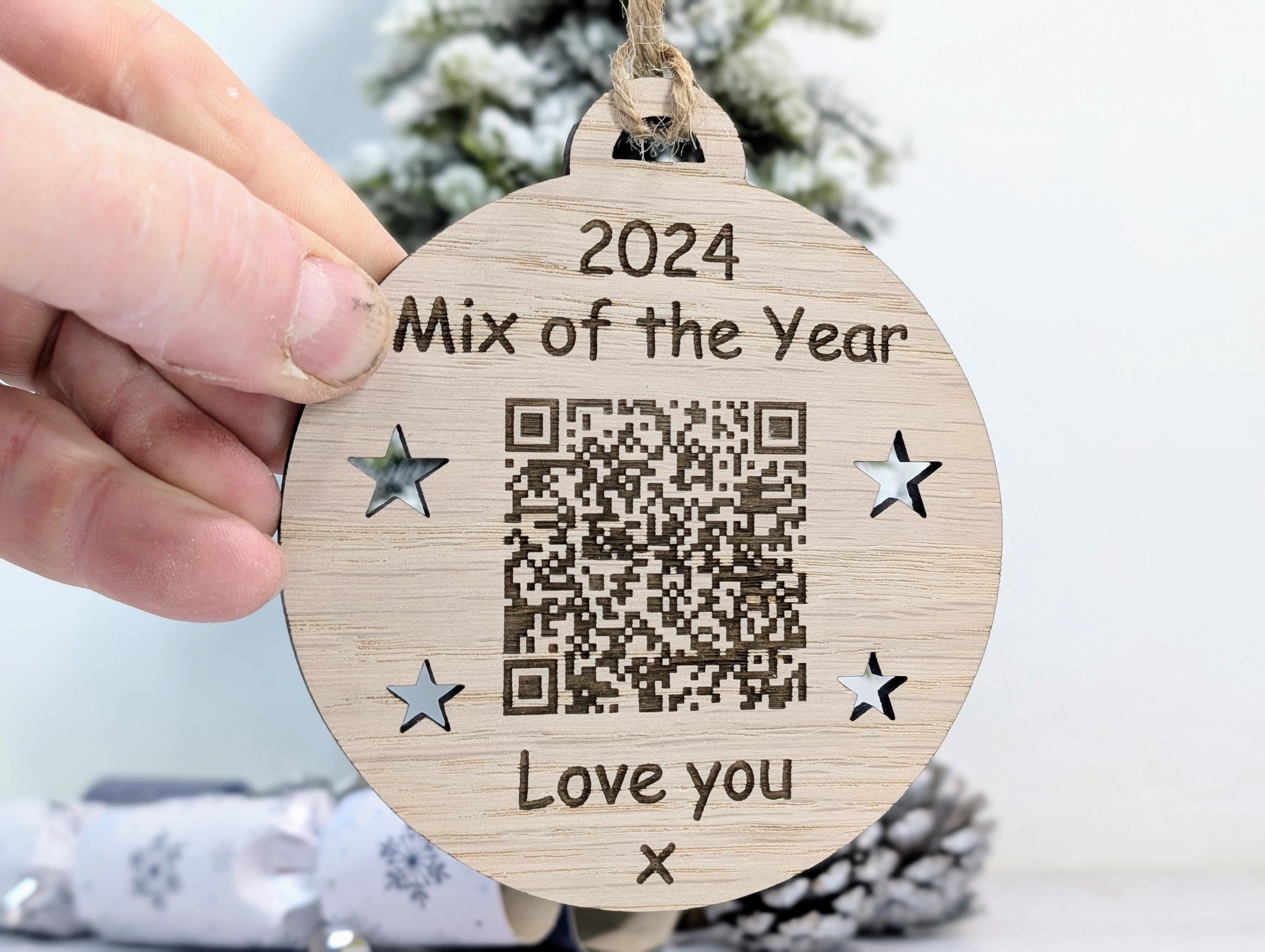 Custom Engraved QR Code Music Bauble - Personalised Playlist Ornament ...